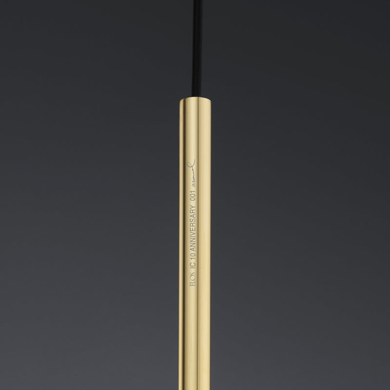 電工｜FLOS（フロス）IC Lights S2 10 ANNIVERSARY ゴールド 全長2700mm - YAMAGIWA OnlineStore